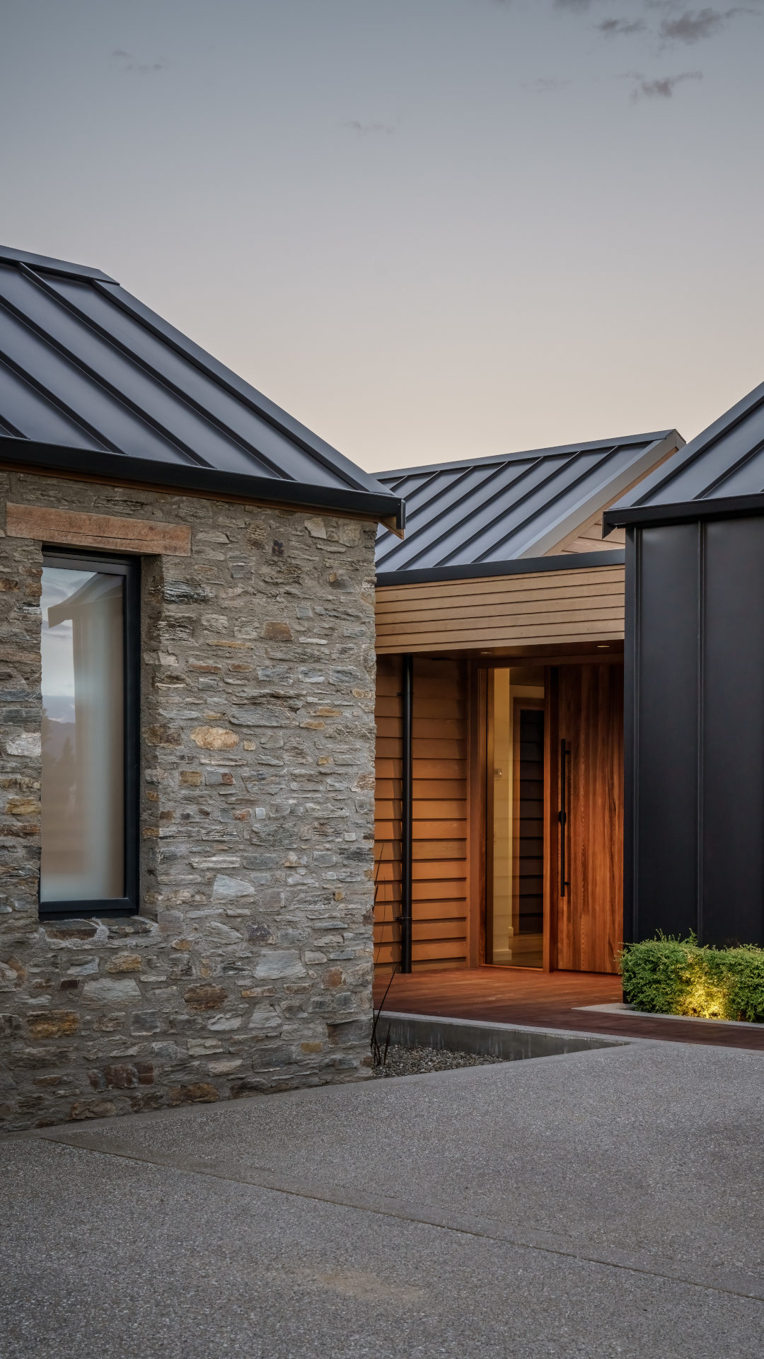 Riverbank House - Sorted Architecture